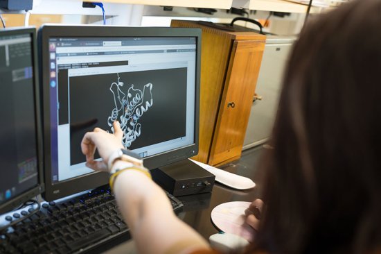 When computer science and chemistry collide | Lenoir-Rhyne University